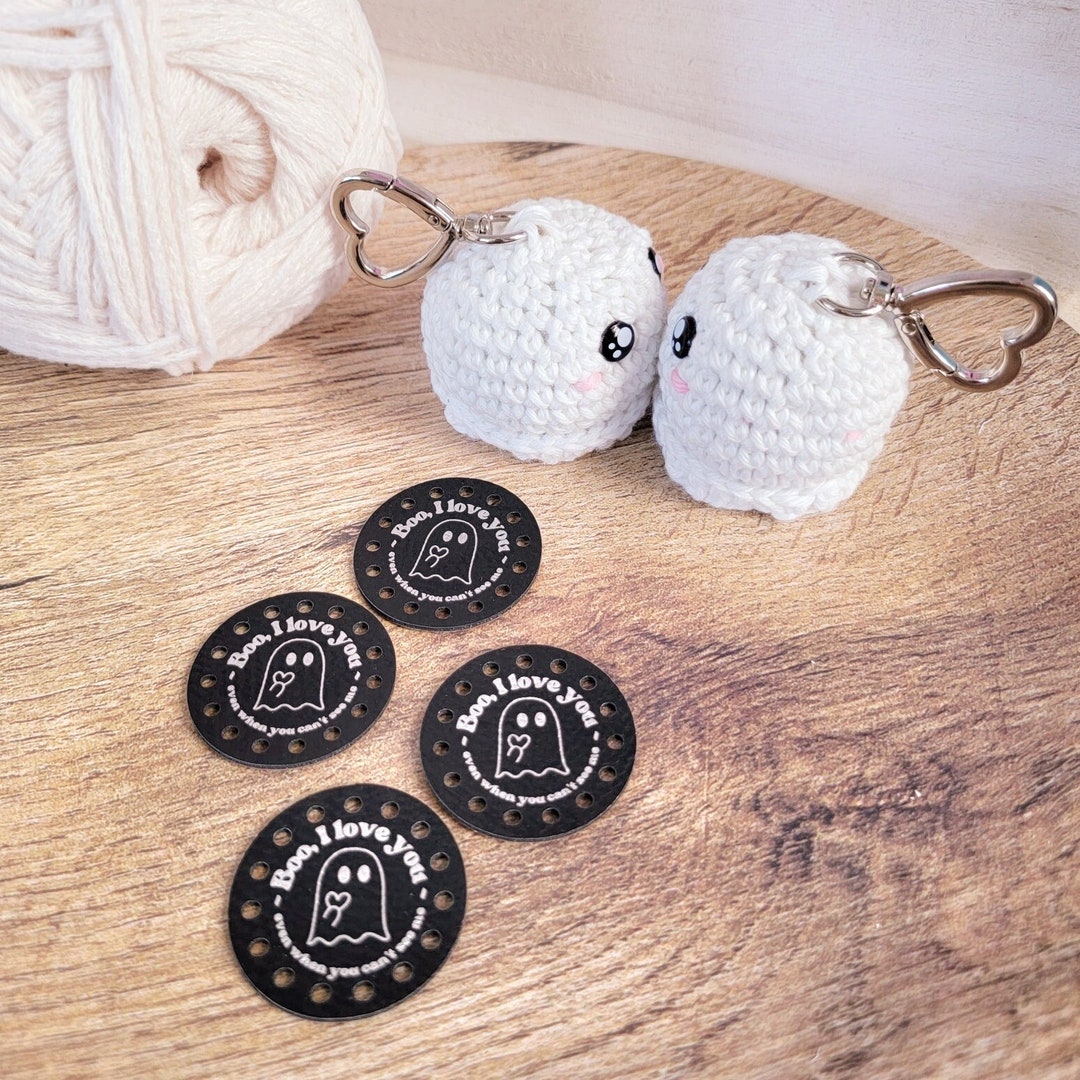 Boo I Love You ~ Kissing Ghost Patches Link to FREE Pattern in ...