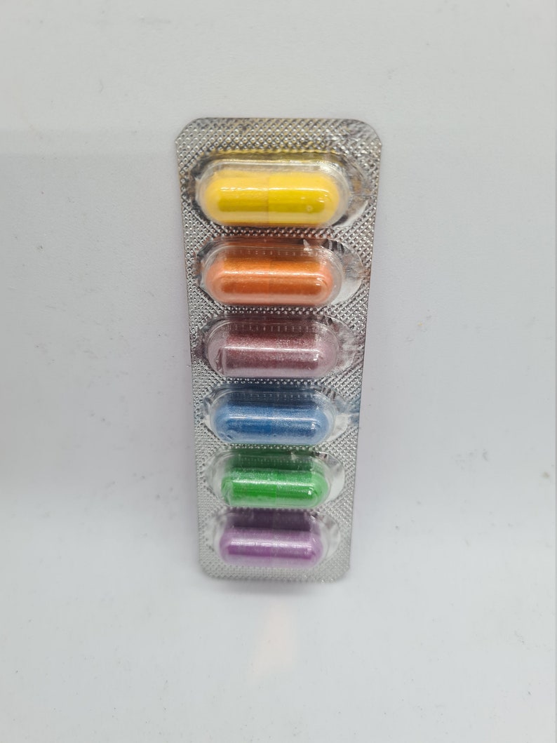 6 Colours in Capsules Pearl Paint Dye for Decorating 30 - Etsy