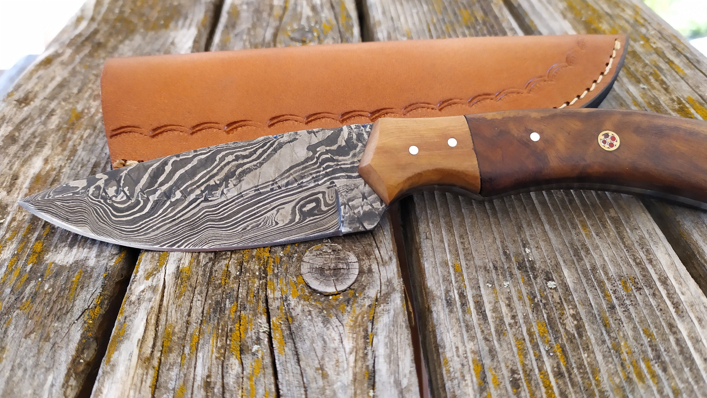 Beautiful 256-handled damask hunting dagger | Etsy