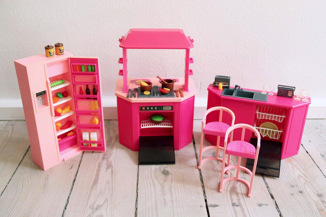 1986 Barbie Kitchen Playset. 1980s Vintage Barbie Kitchen #0806 Barbie ...