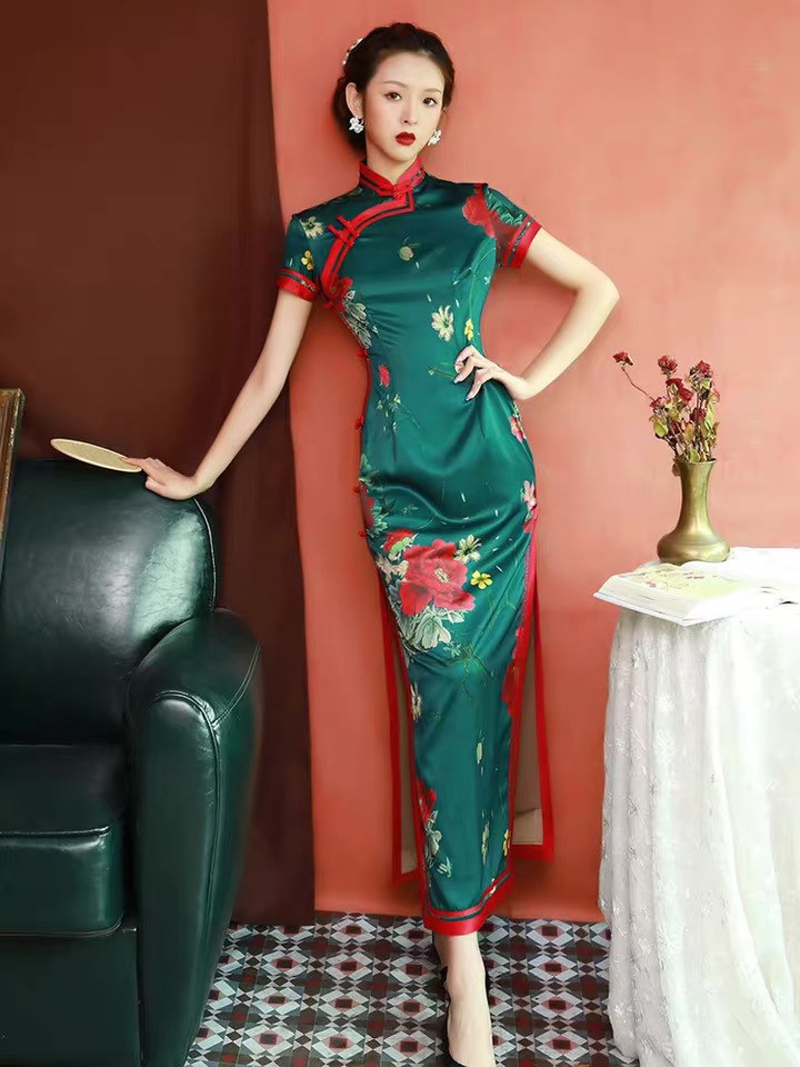 Traditional Chinese dress Chinese Cheongsam modern green | Etsy
