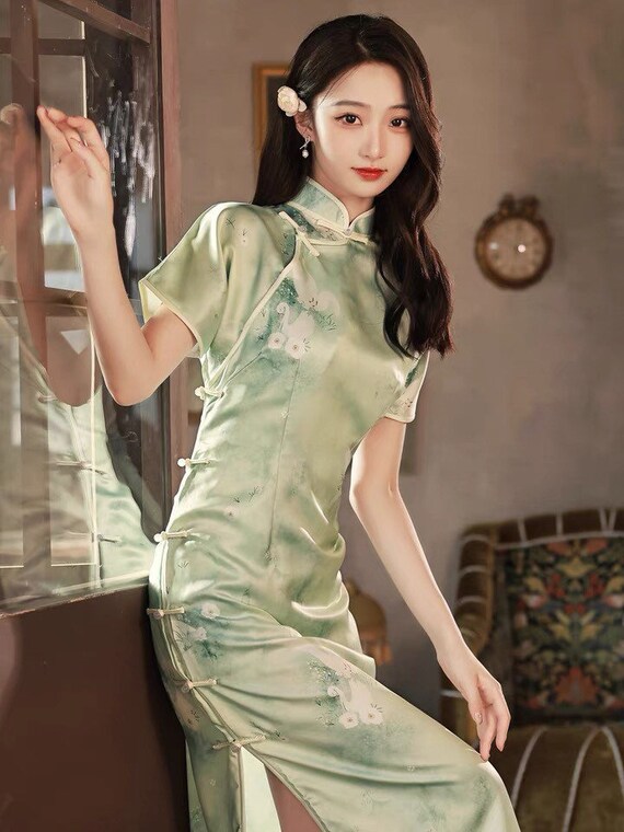 Green Chinese Dresses