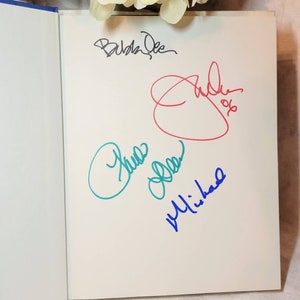 Signed 4 X by Family Sons Husband Michael Bobby Lee Jamie Paula Deen ...