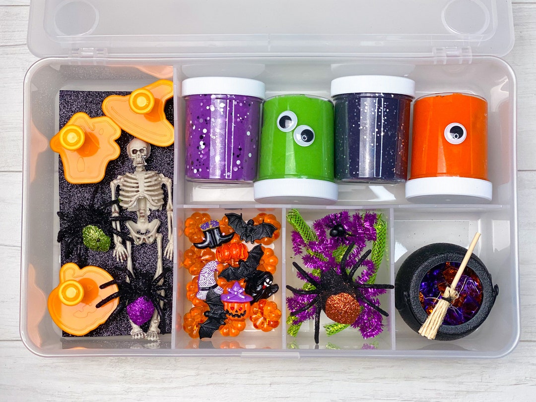 Deluxe Spooky Kit - Etsy