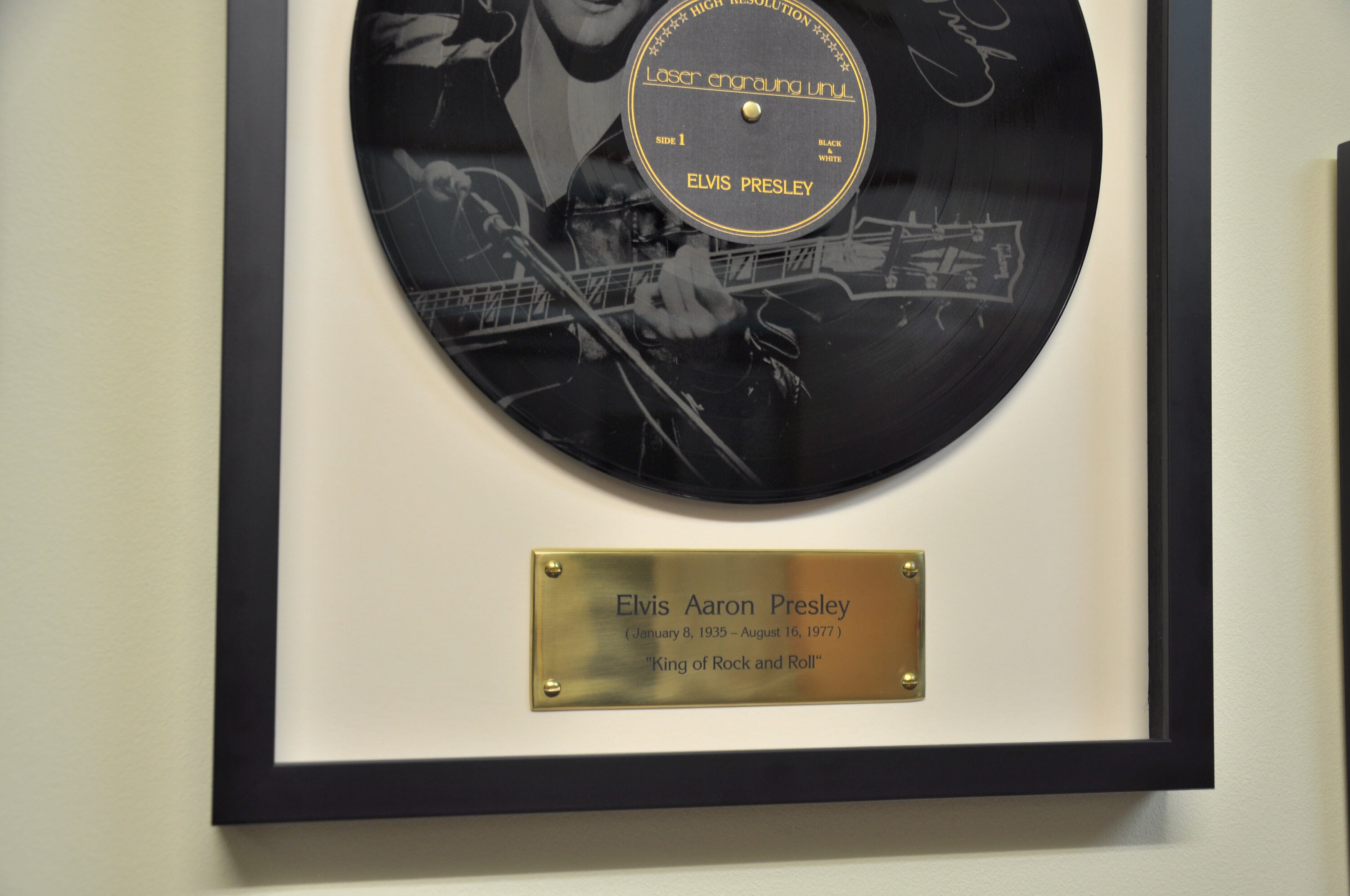 Elvis Presley Vinyl, Records / Laser Engraved Vinyl / Vinyl in Frame ...