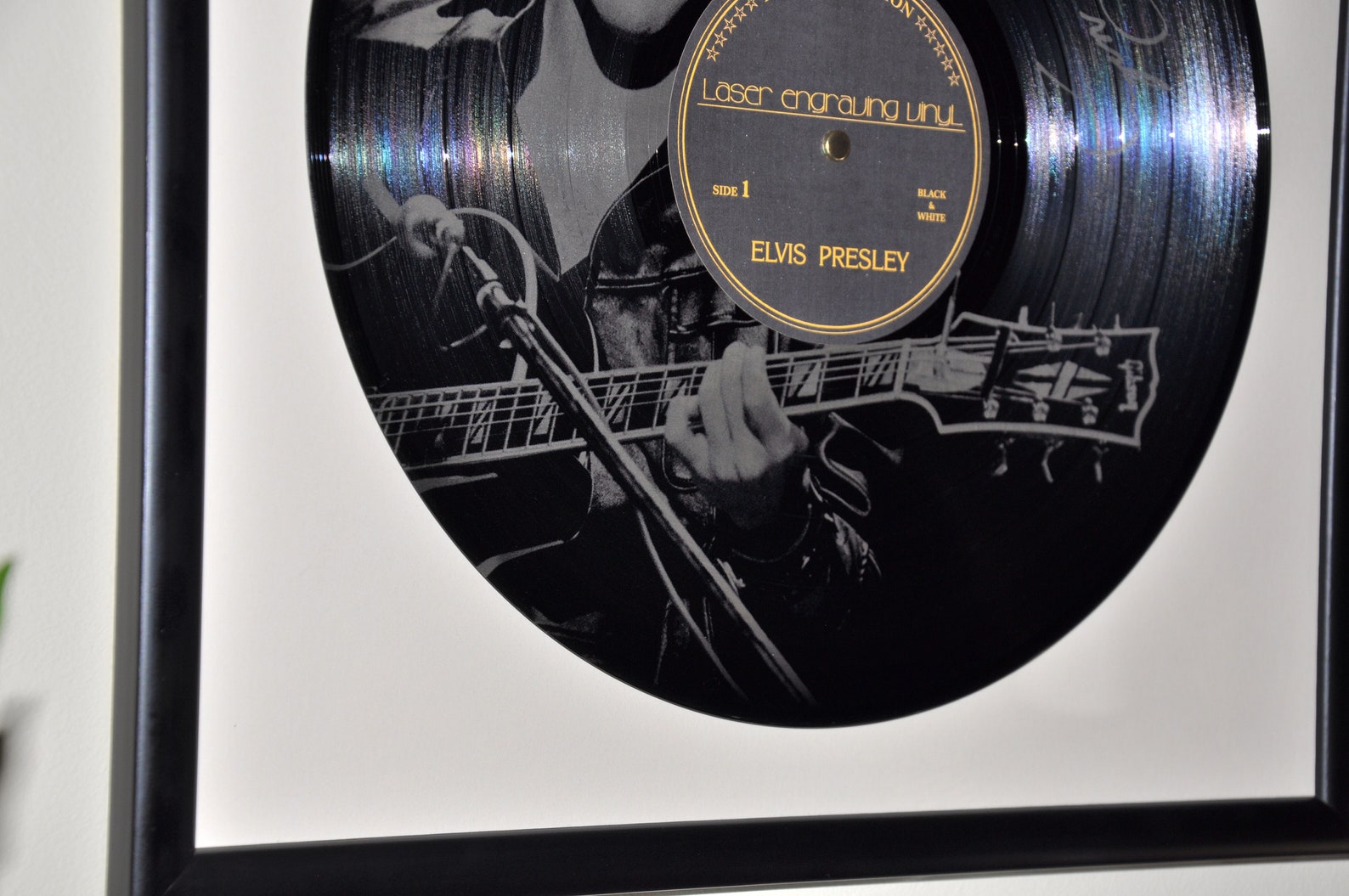 Elvis Presley Vinyl / Vintage Gift / Records / Laser Engraved - Etsy UK