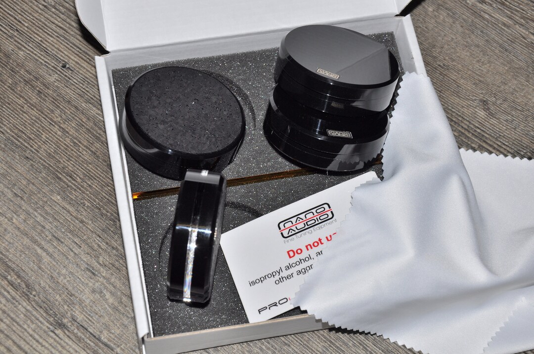 Acrylic Turntable Isolation Feet / CD Player Isolation Feet / Speaker ...