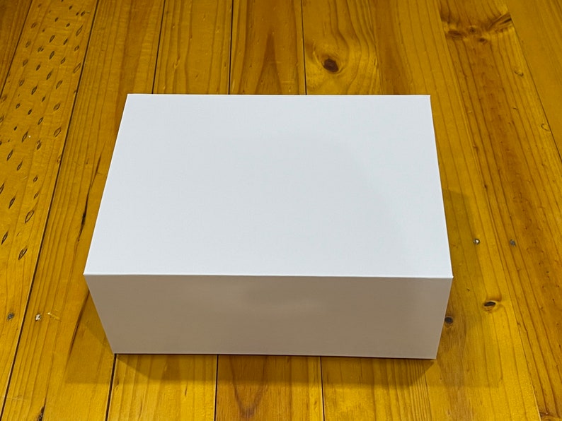 White Rigid Magnetic Box/ Plain Blank Box / Hamper Box/ Gift - Etsy
