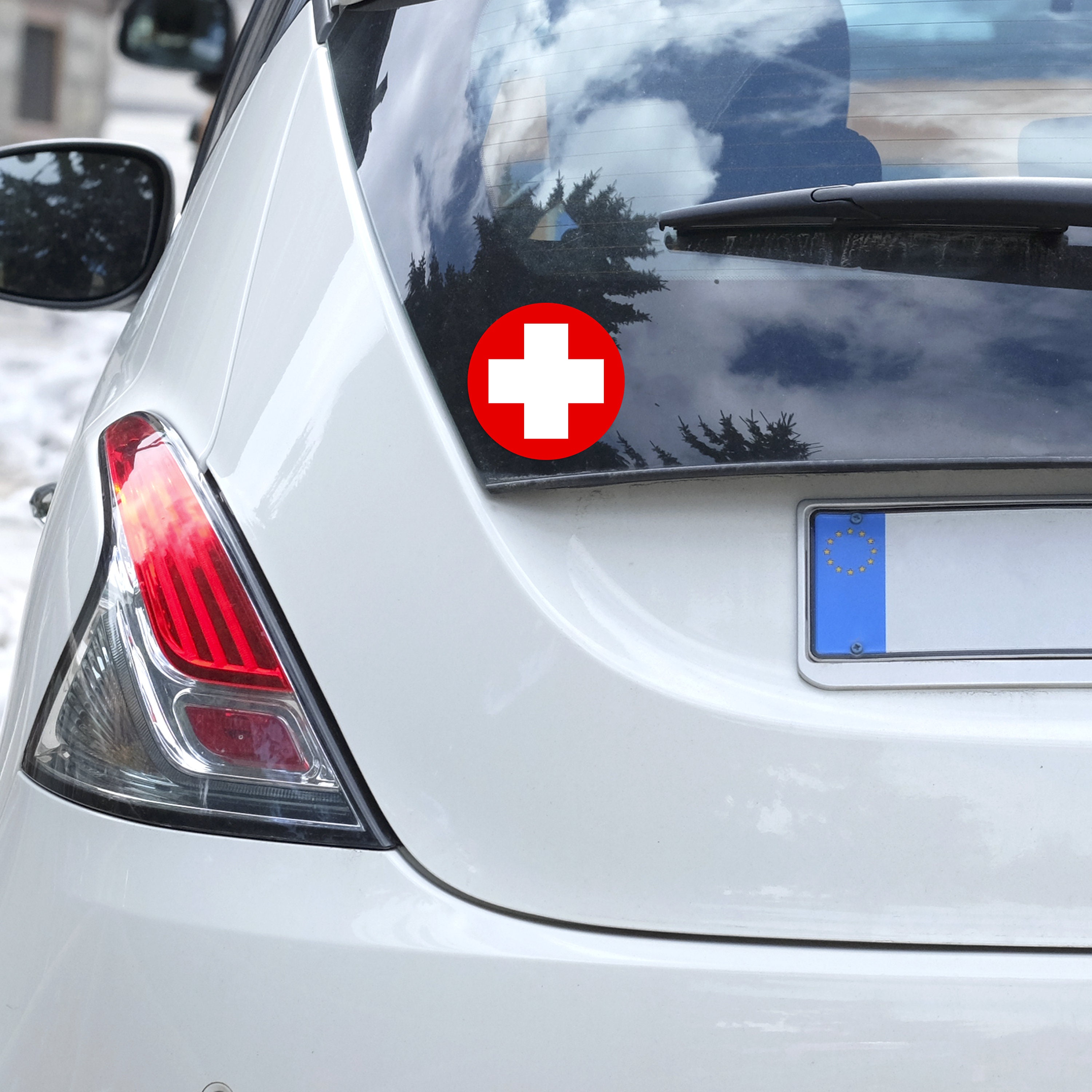 Red Cross Emblem Decal Sticker, First Aid Box Sticker, White Cross ...