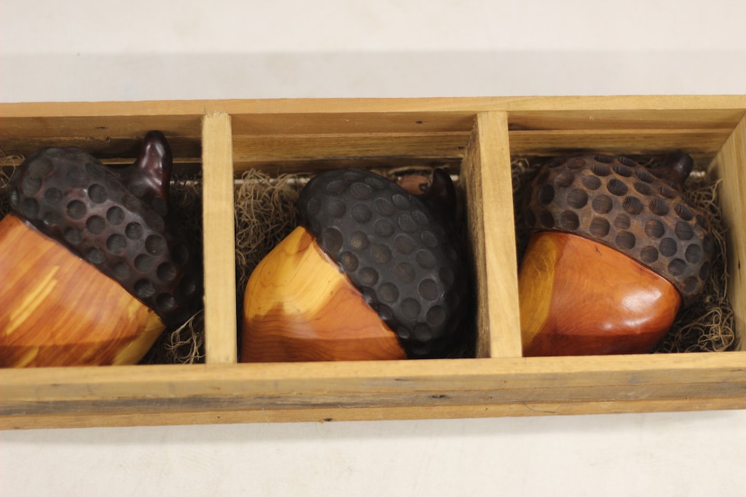 Hand-carved Wooden Acorn Trio in Pallet-wood Box - Etsy