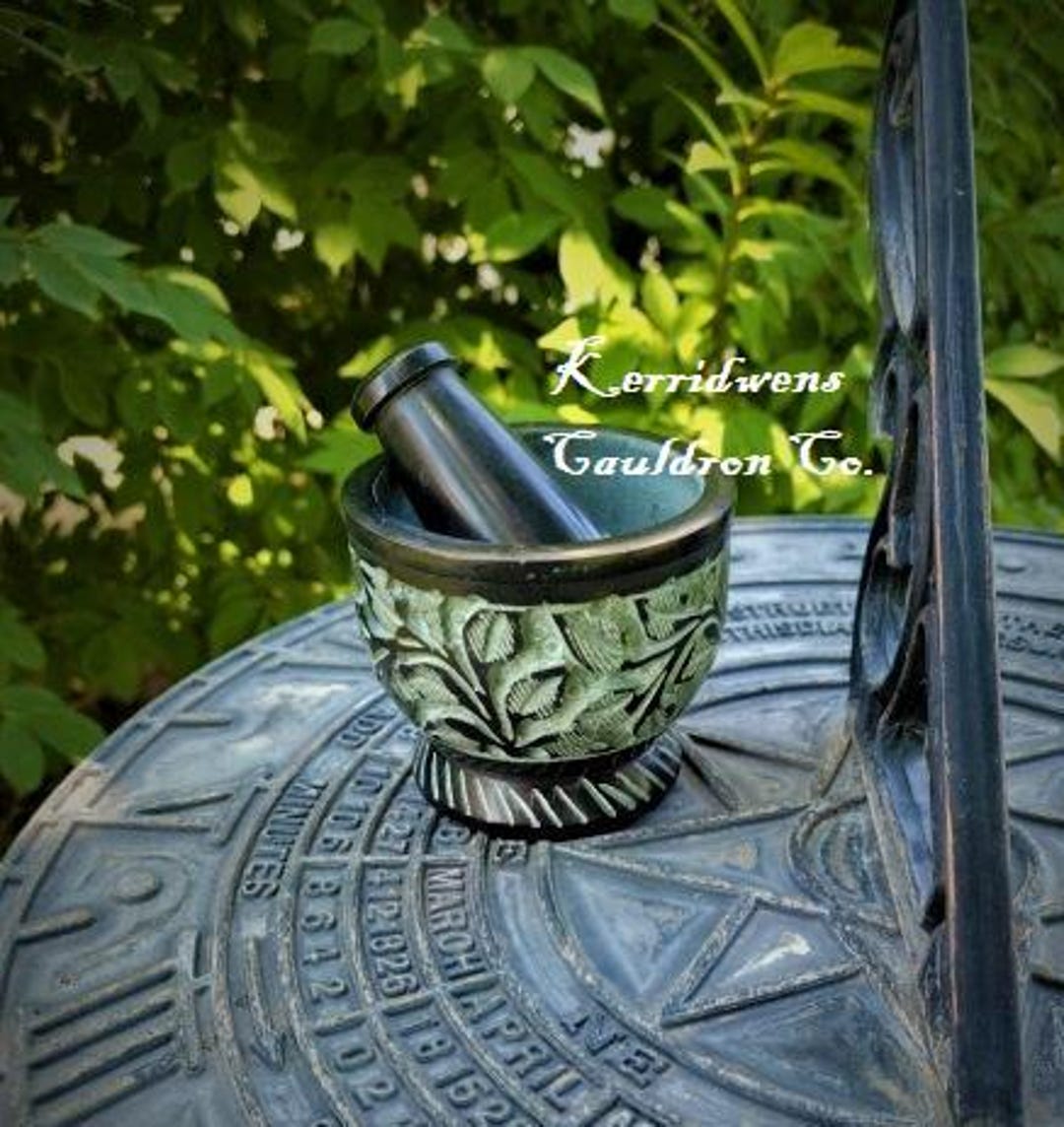 Small Kitchen Mortar & Pestle, Herb Grinder, Kitchen Witchery, Carved ...