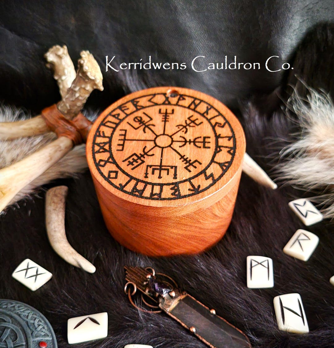 Viking Vegvisir Compass Rune Box, Helm of Awe Box, Wayfinder, Runes ...