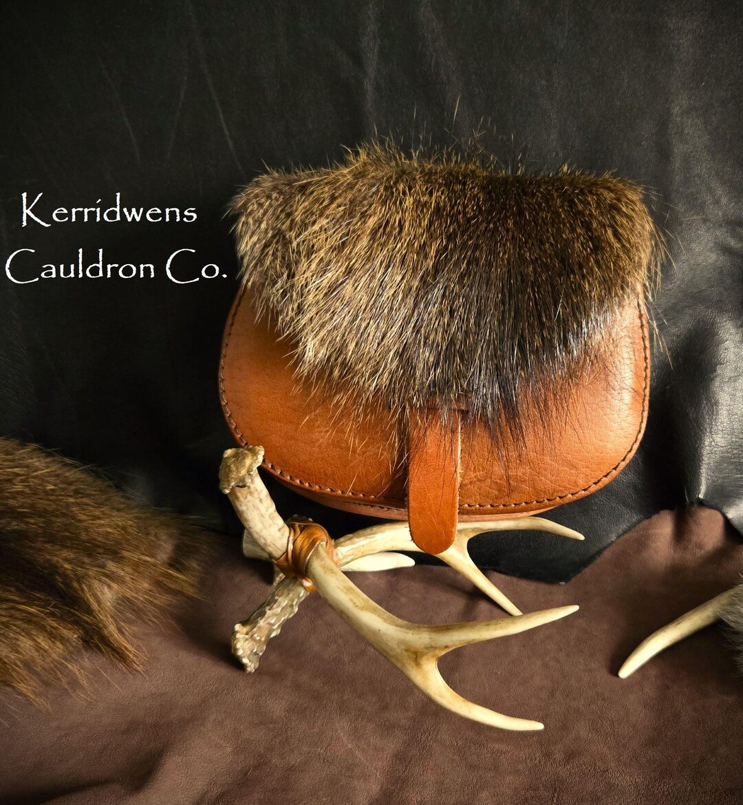 Beaver and Leather Belt Bag, Medieval Hip Bag, LARP, Cosplay ...