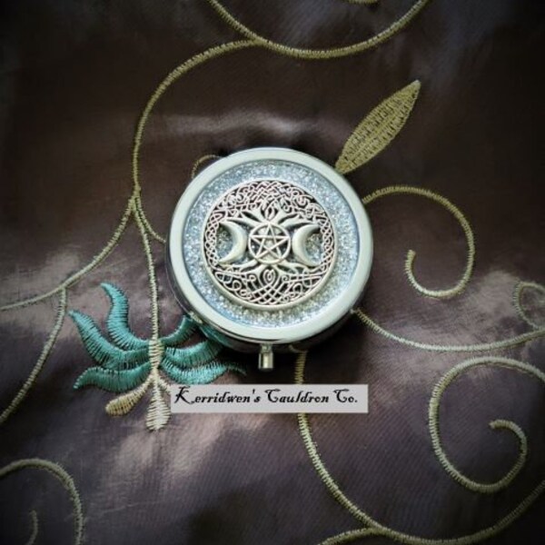 Pagan Home - Etsy