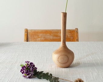 Ash Vase - Etsy