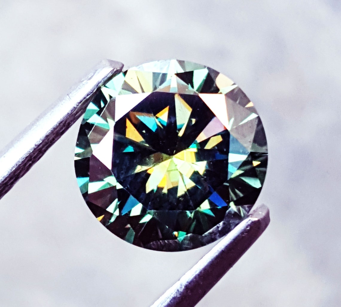 Moissanite Stone