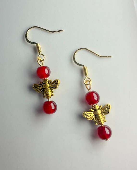 SomethingForYourMom The Bee s Knees Earrings