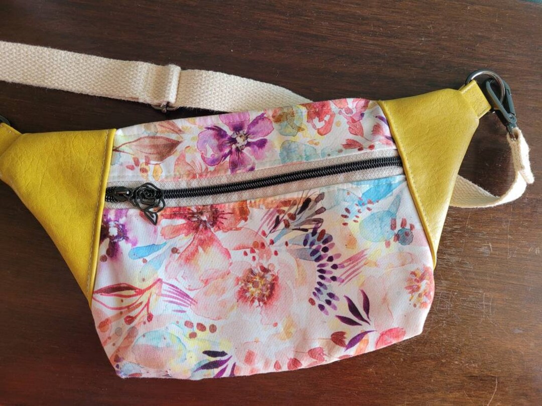 Hip/ Waist/ Fanny/ Bum Bag; Dayna Pack - Etsy