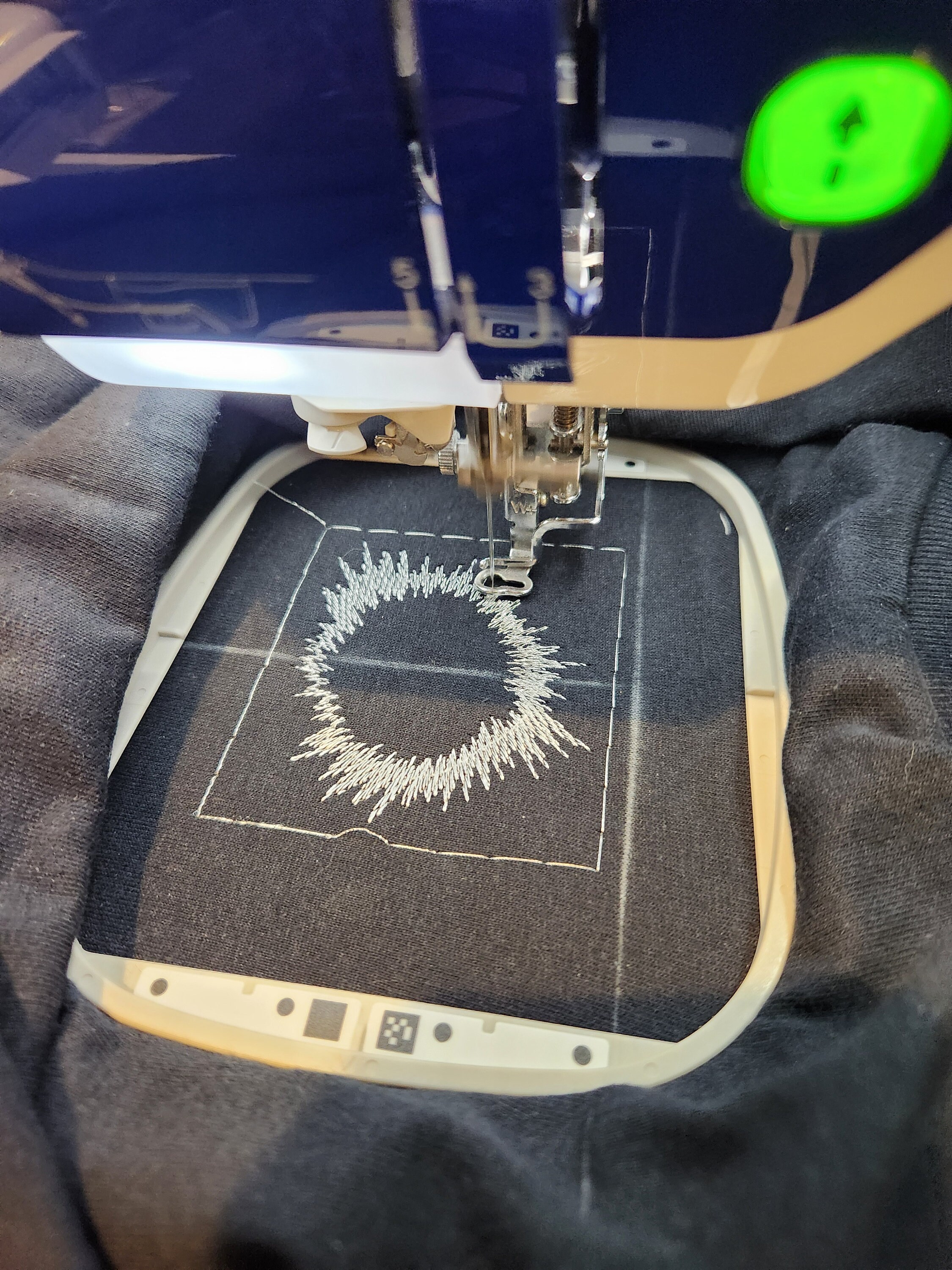 Solar Eclipse Totality Machine Embroidery Design - Etsy