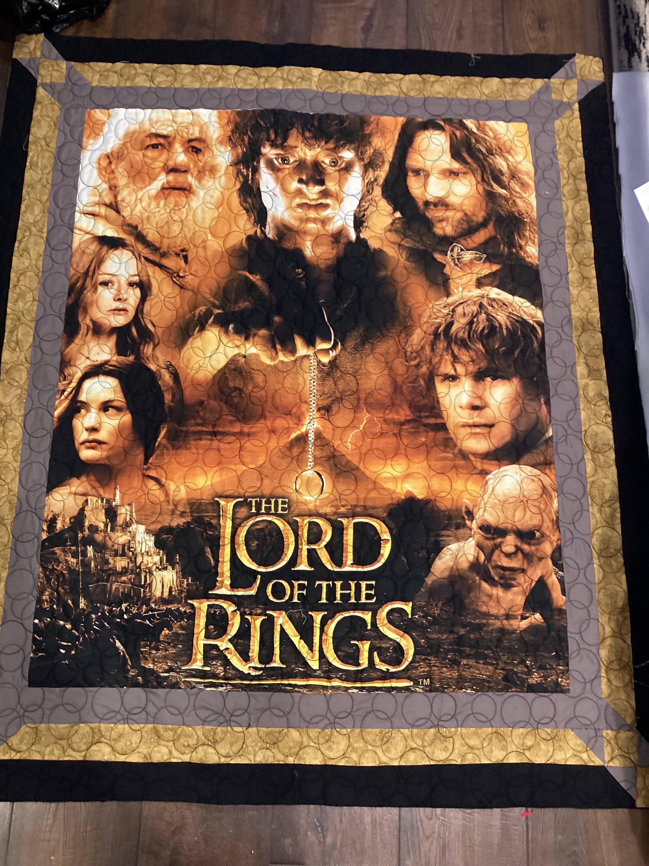 LOTR Poster Throw Quilt - Etsy