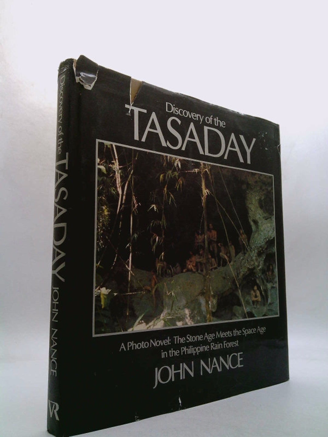 Discovery of the Tasaday a Photo Novel: the Stone Age Meets the Space ...