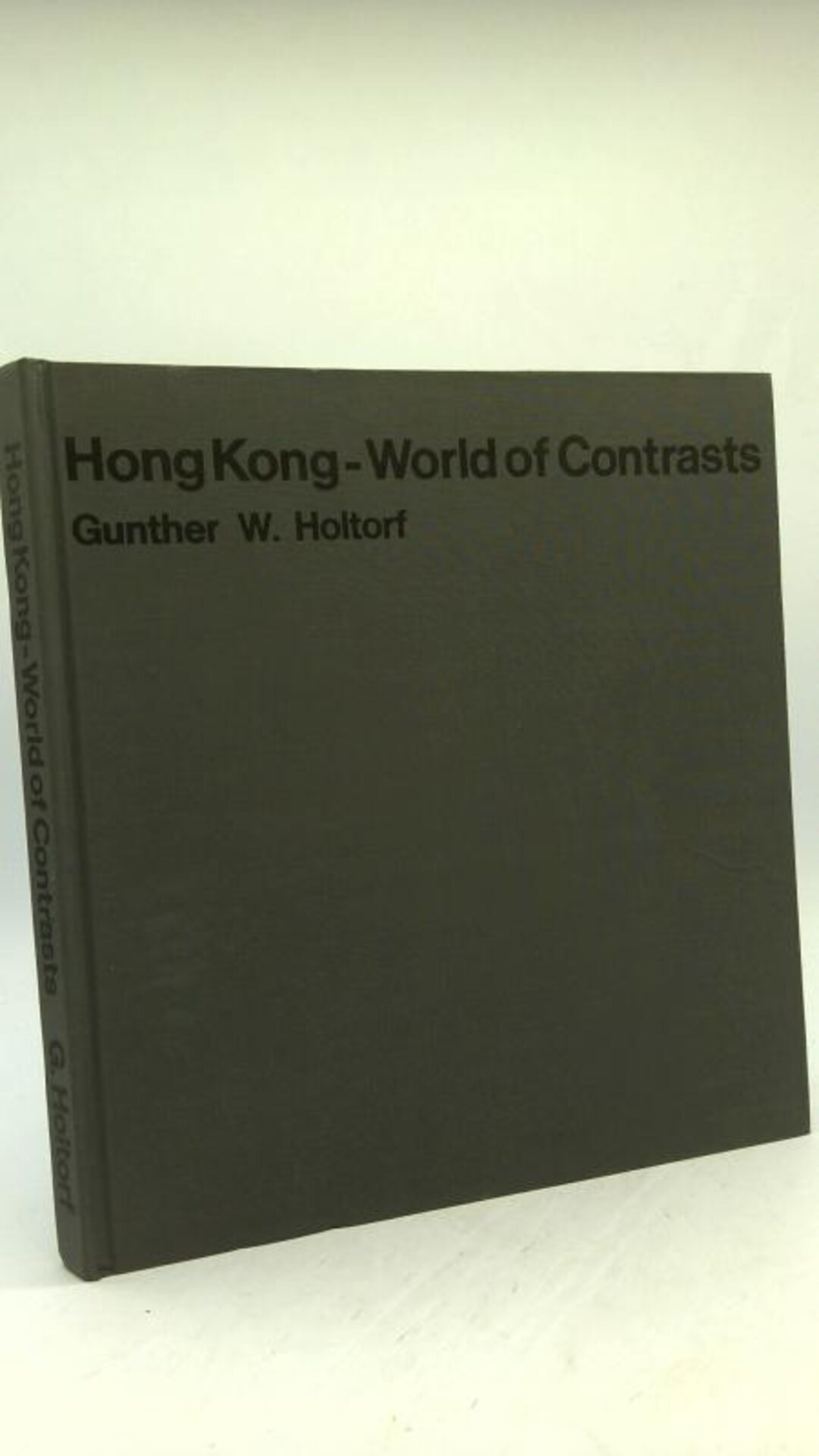 Hong Kong- World of Contrasts by Gunther Holtorf - Etsy