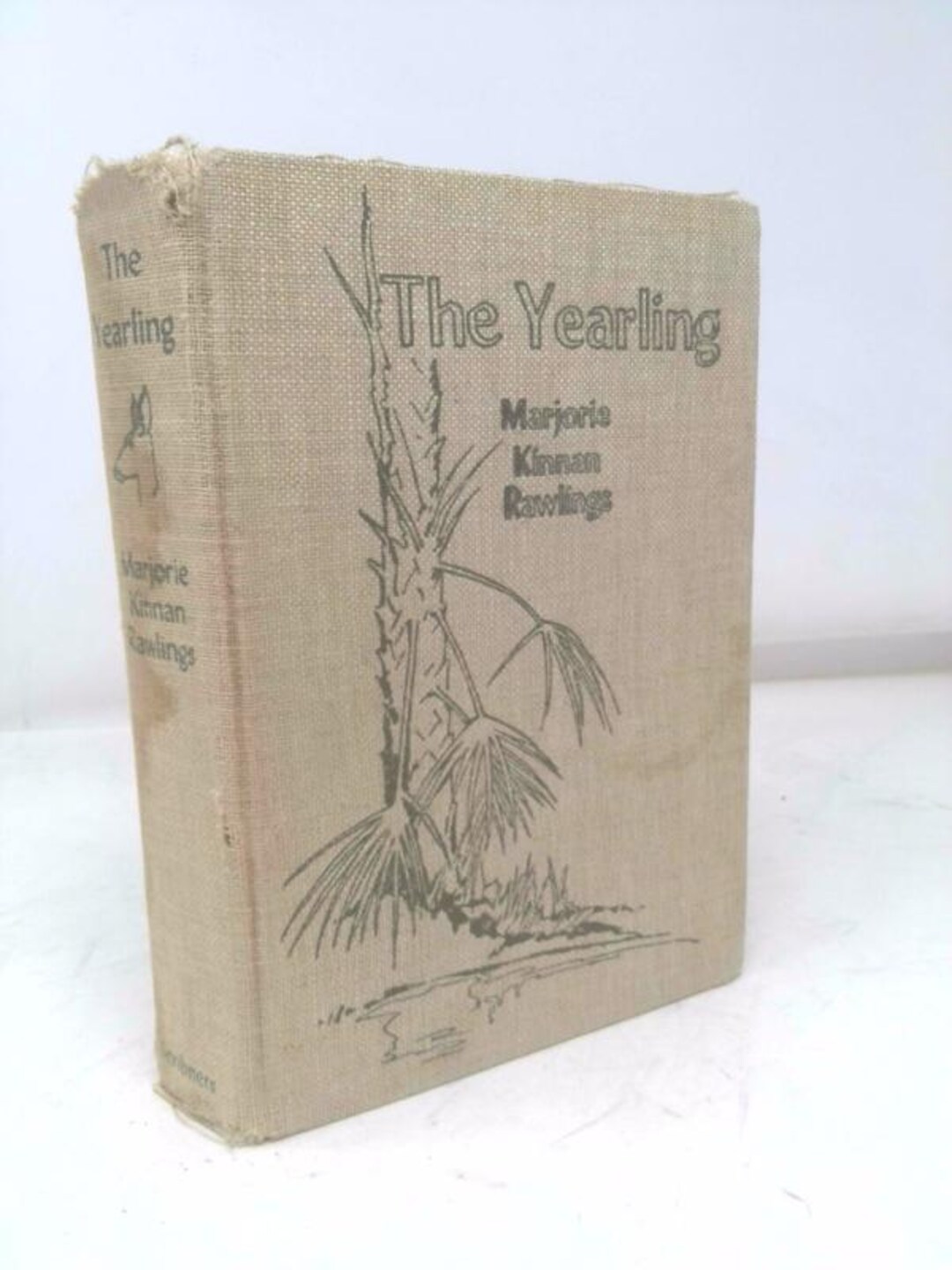 The Yearling: Pulitzer Prize Edition With 14 Splendid Color Plates by N ...