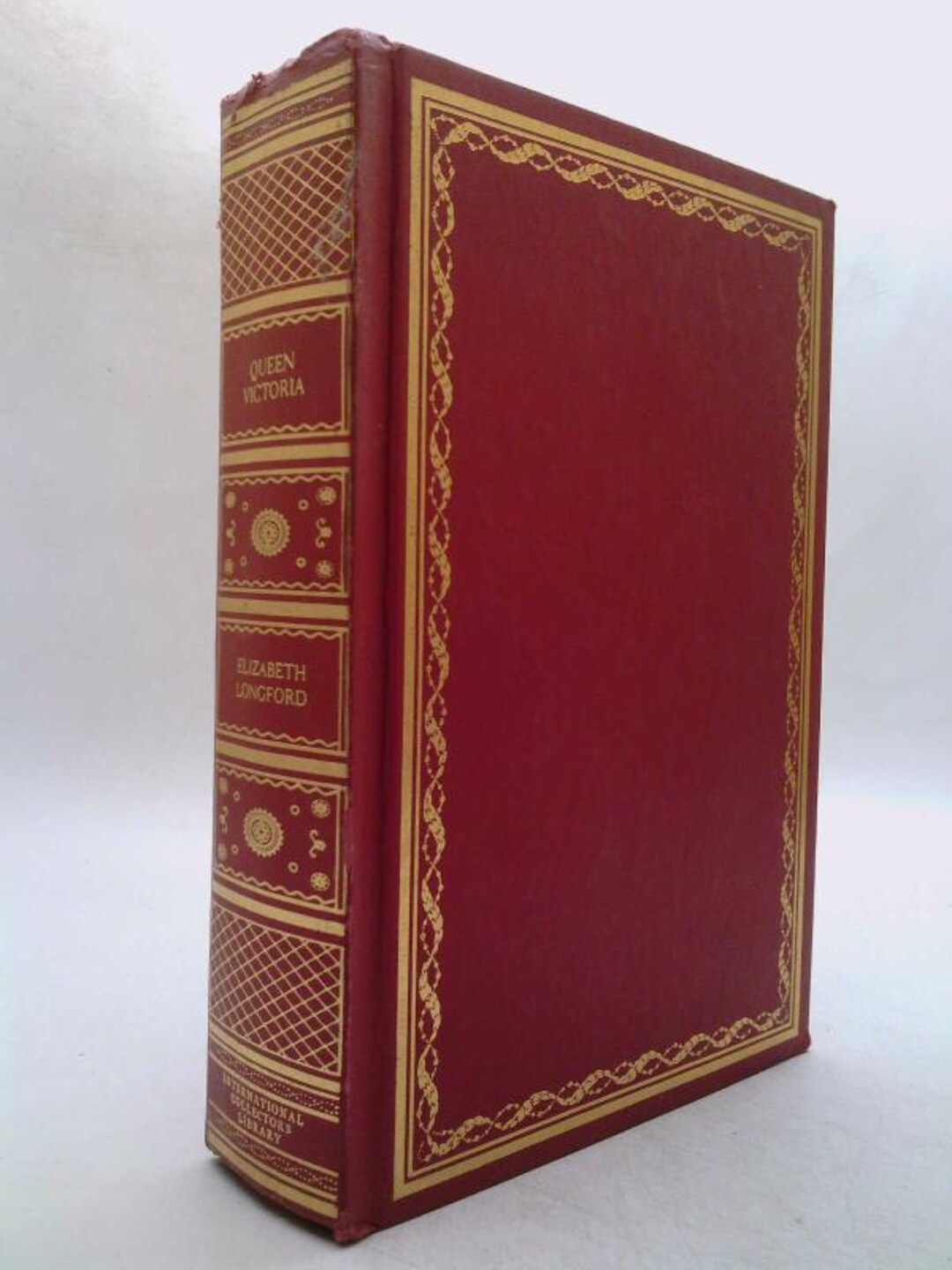 Queen Victoria: Born to Succeed by Elizabeth Harman Pakenham Longford ...