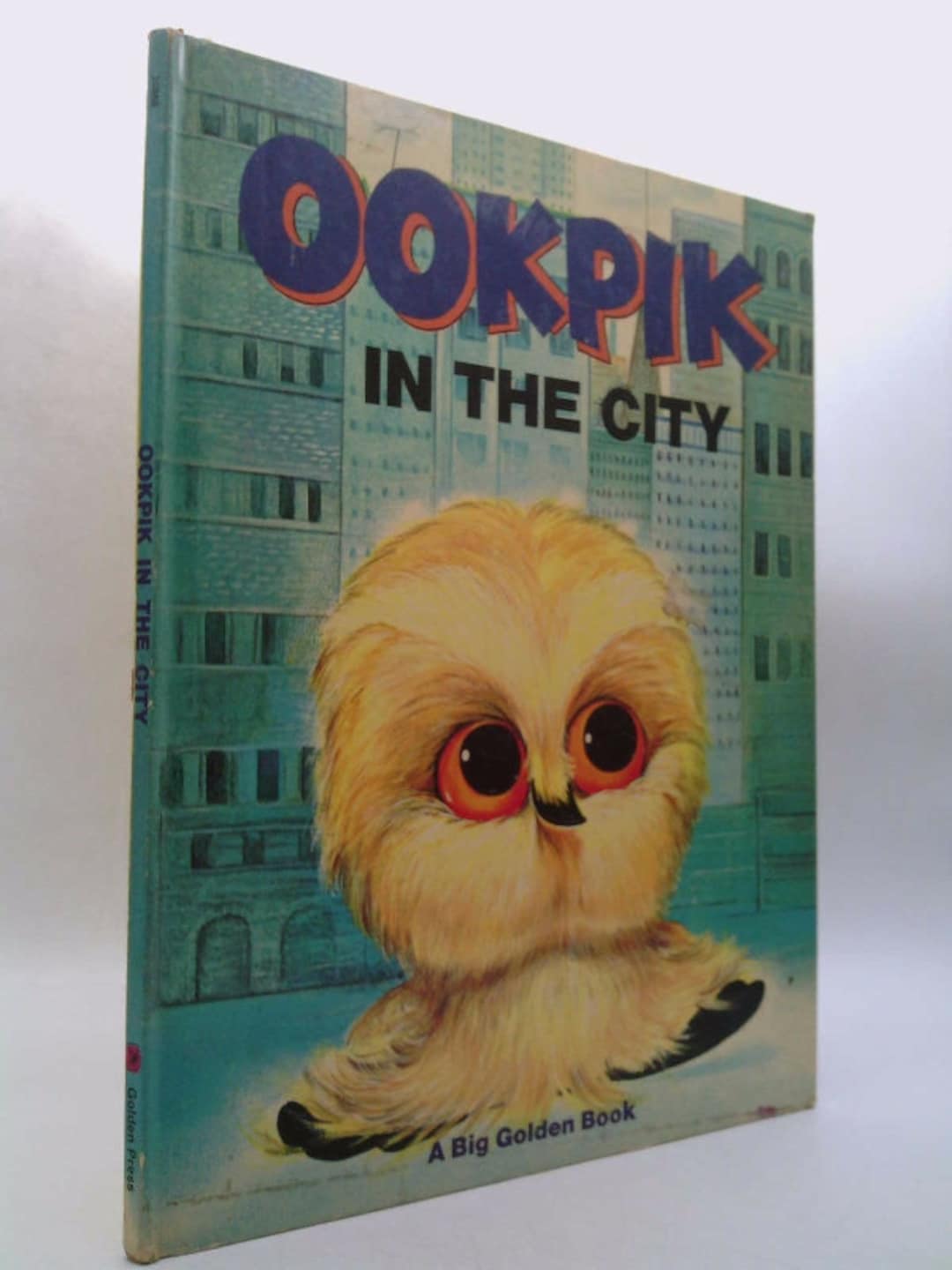 Ookpik in the City (A Big Golden Book) by Barbara Shook Hazen and Irma ...