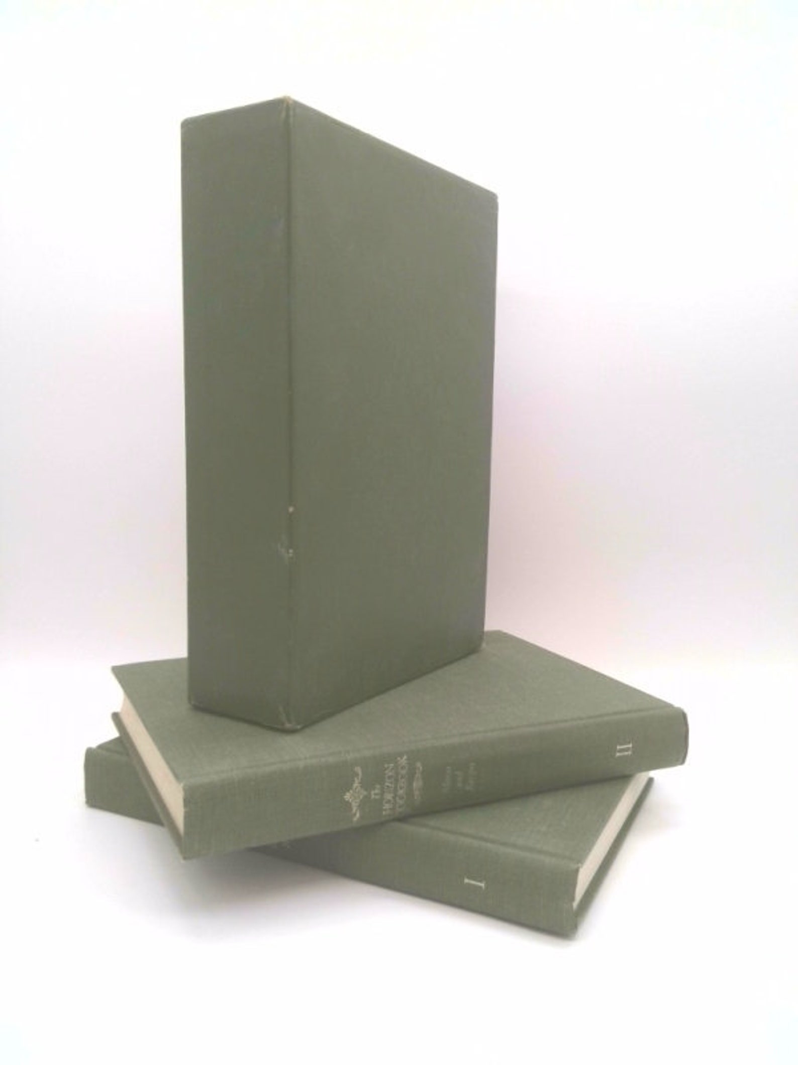 Horizon Cookbook, Two Volume Boxed Set : Illustrated History of ...