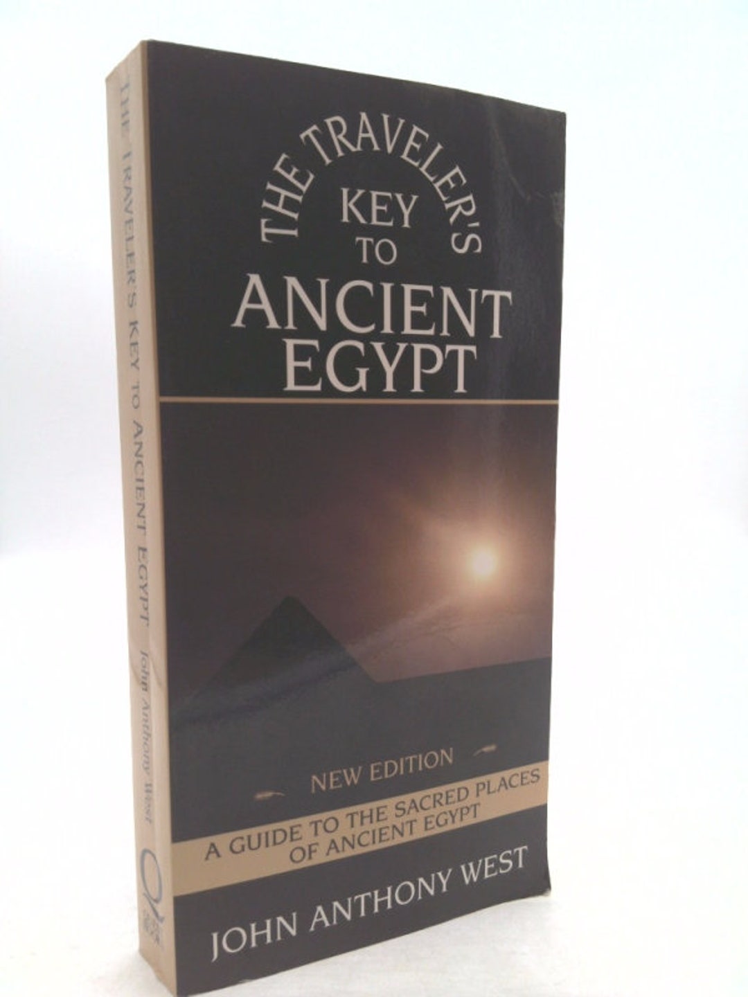 The Traveler's Key to Ancient Egypt: A Guide to Sacred Places by John ...