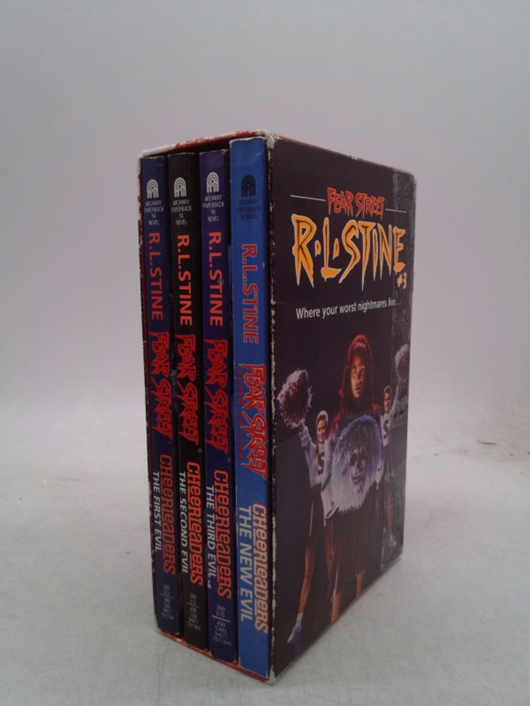 4 Book Box Set fear Street Cheerleaders: the First Evil/the Second Evil ...