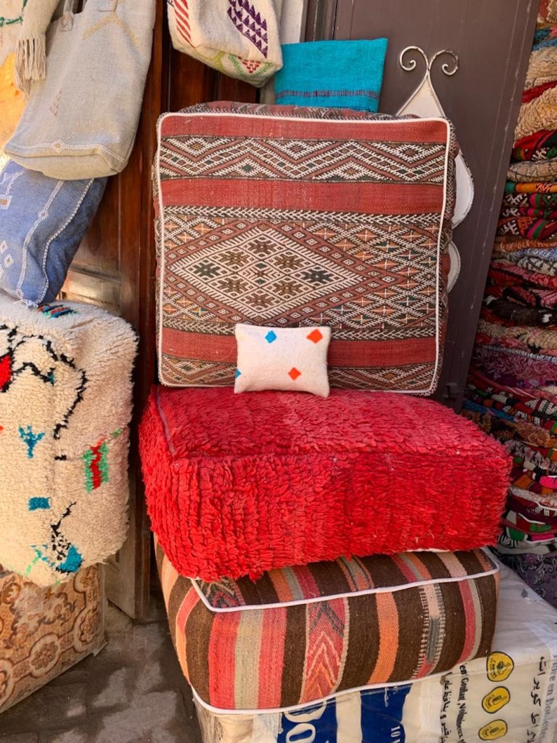 Moroccan Floor Pouf, Moroccan Foot Stool Ottoman, Yoga Meditation ...
