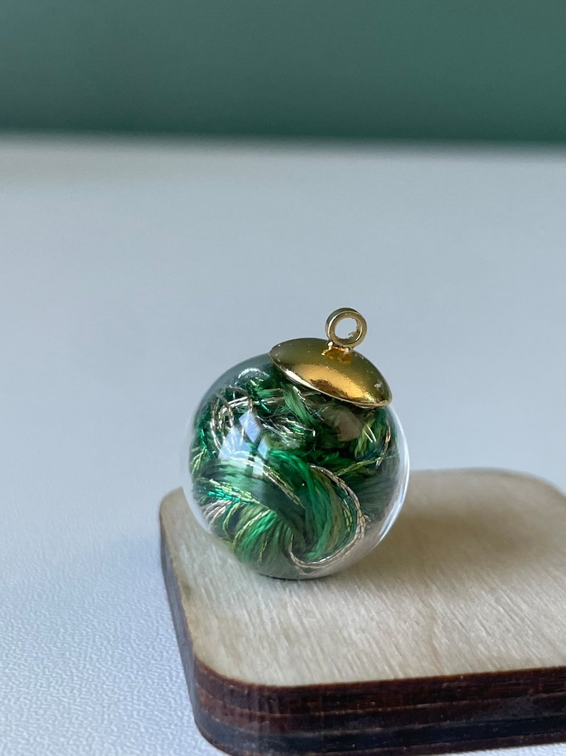 Gold Thread Pendant Necklace With Custom Floss Color Options - Etsy