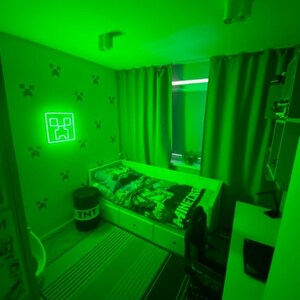 Minecraft Creeper and Diamand Sword Neon Sign, Gaming Room and Desk ...