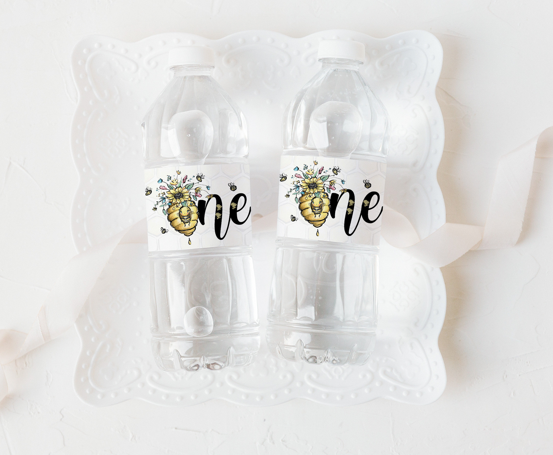 Bee Water Labels, First Birthday Water Bottle Labels Girl, Bumble Bee ...