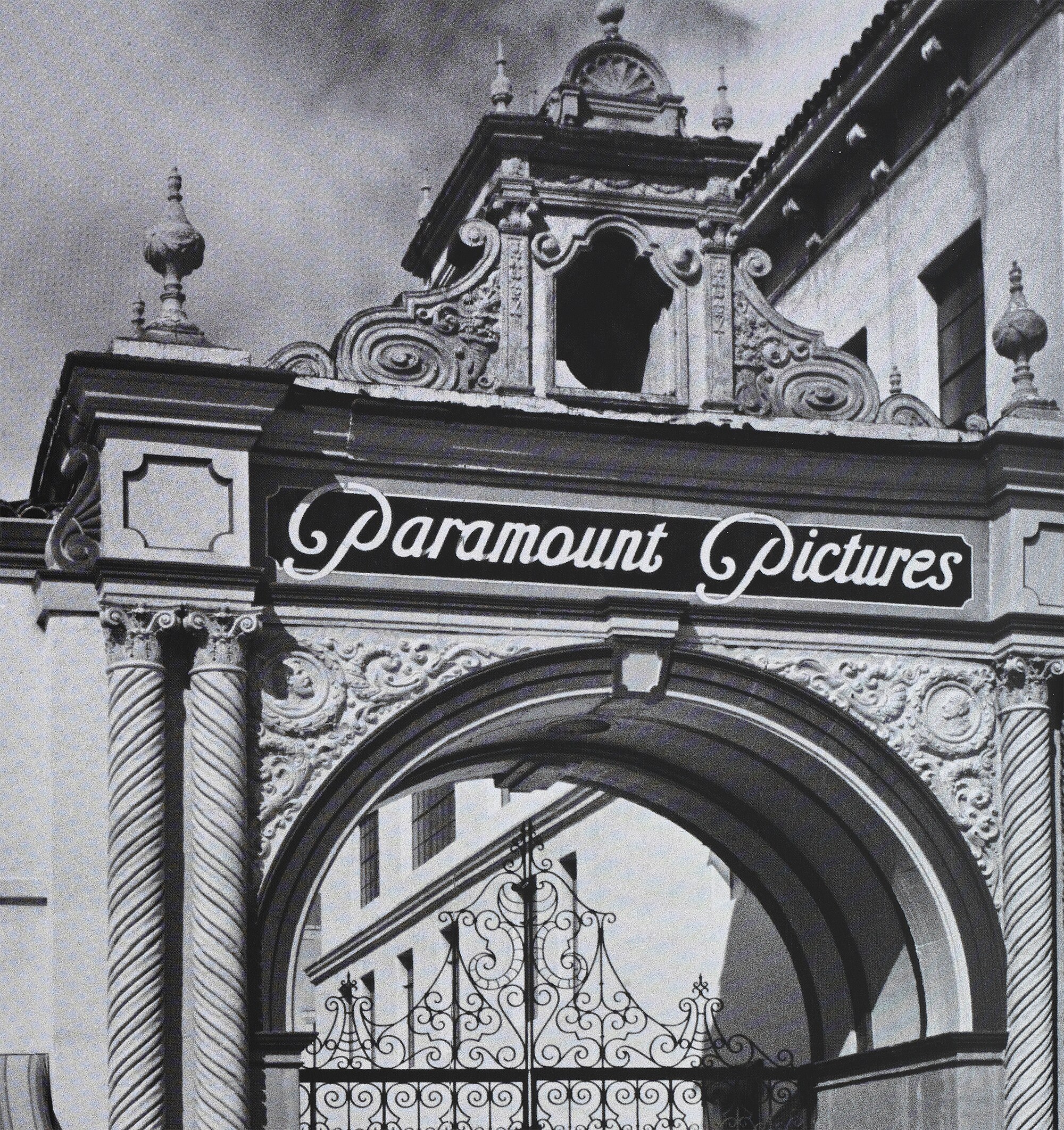 Paramount Pictures Gate Photo Poster Framed Canvas Print, Historical ...