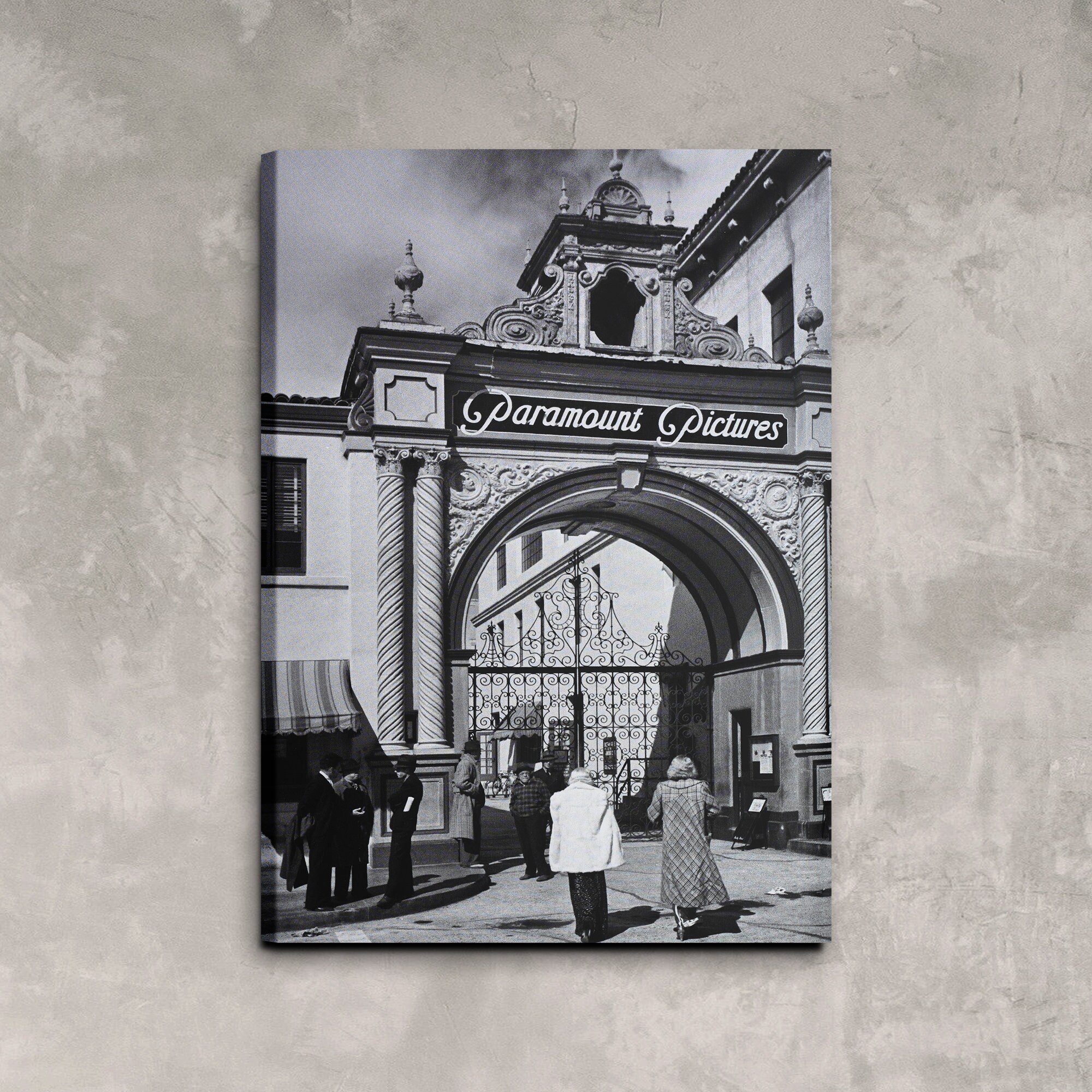 Paramount Pictures Gate Photo Poster Framed Canvas Print, Historical ...