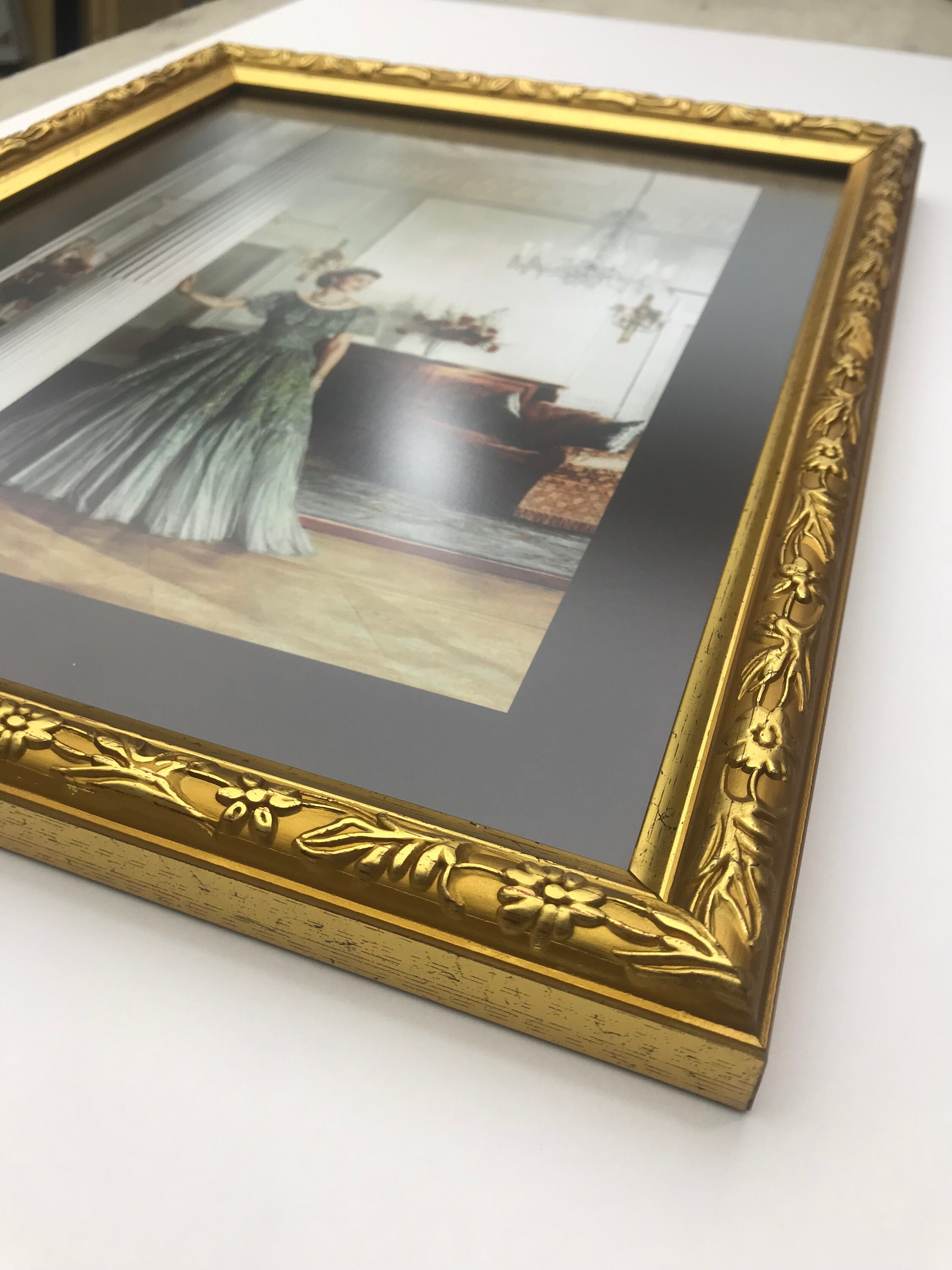 Queen Elizabeth II Portrait Poster Exclusive Framed Canvas - Etsy