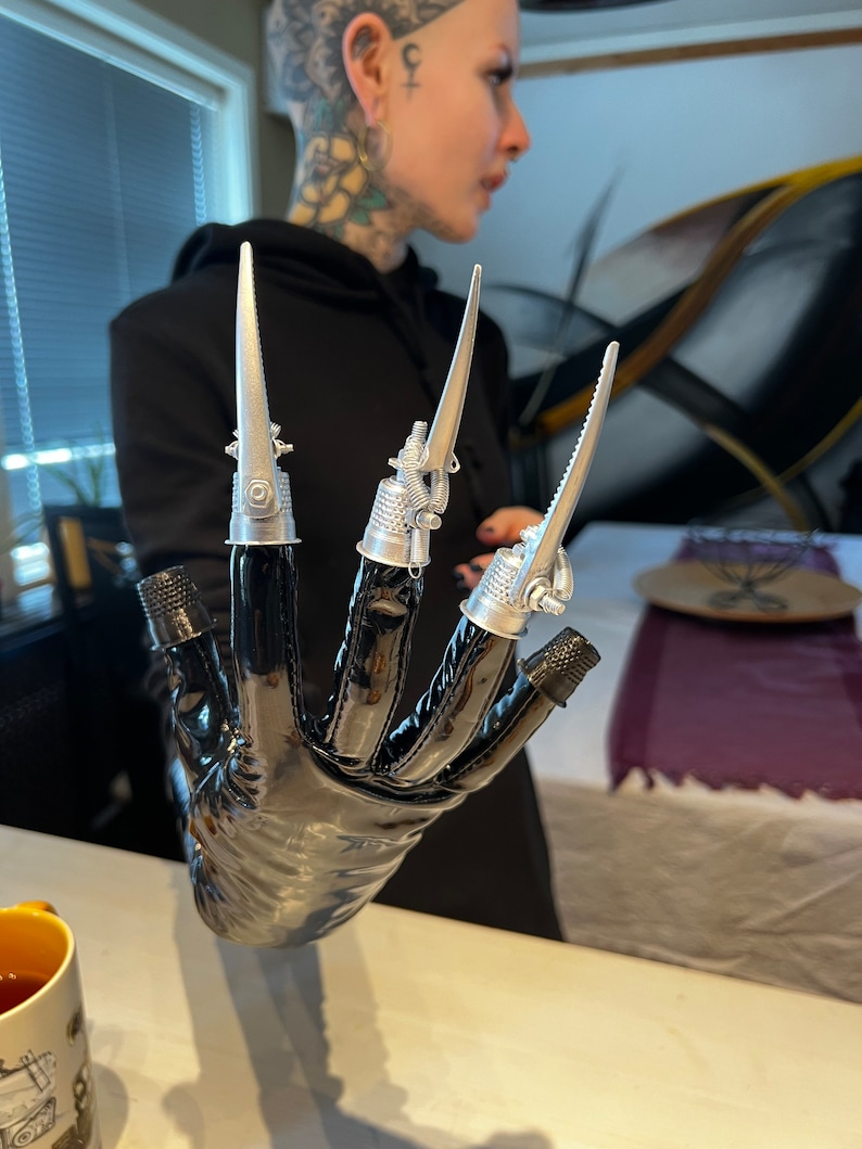 Cat Woman Claws Michelle Pfeiffer Version - Etsy