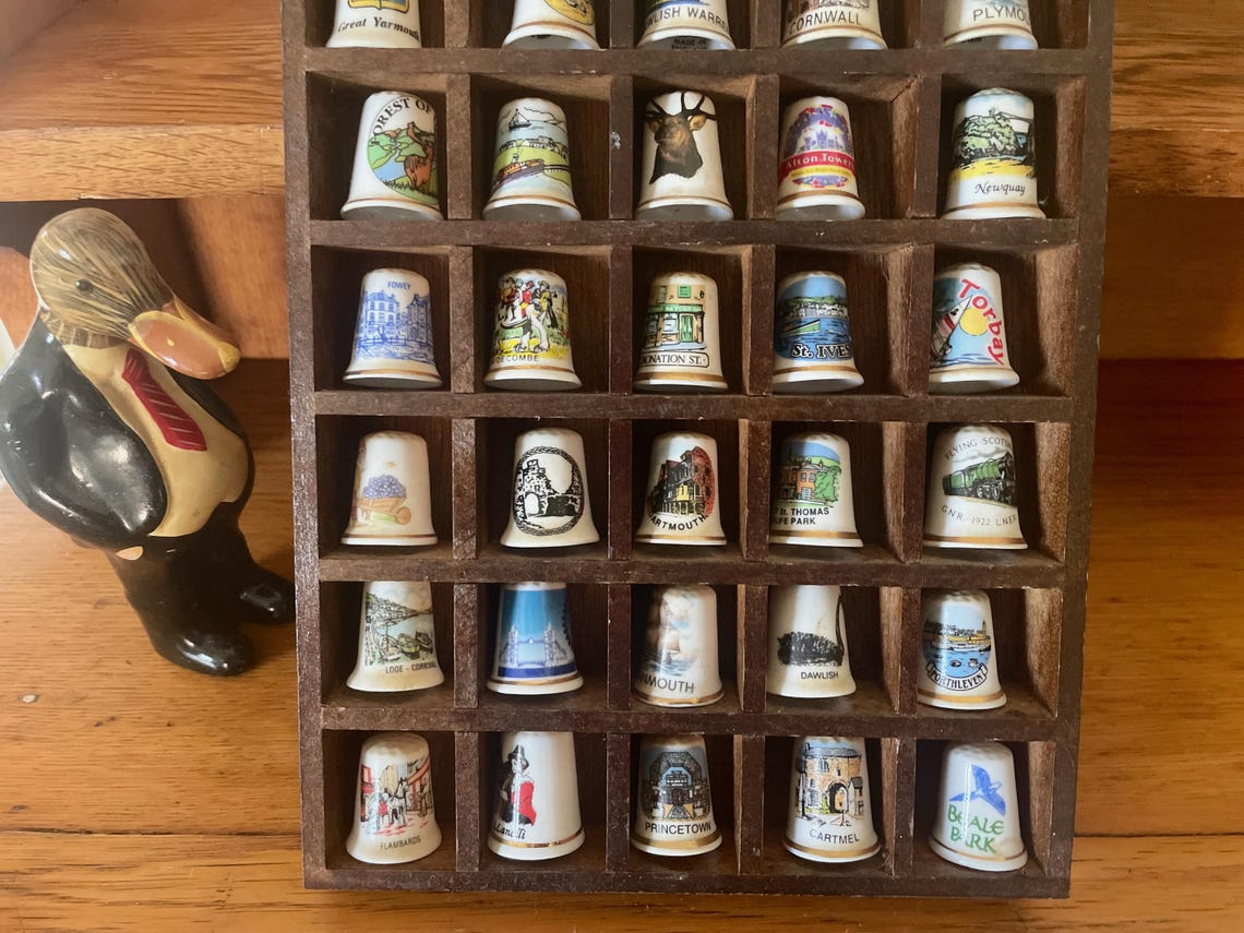 Vintage Porcelain Thimble Collection 50 Piece in Display Box Wall Mount ...