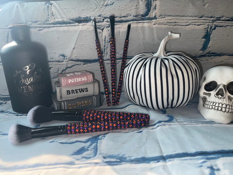 Spooky Season Brush Set - Etsy