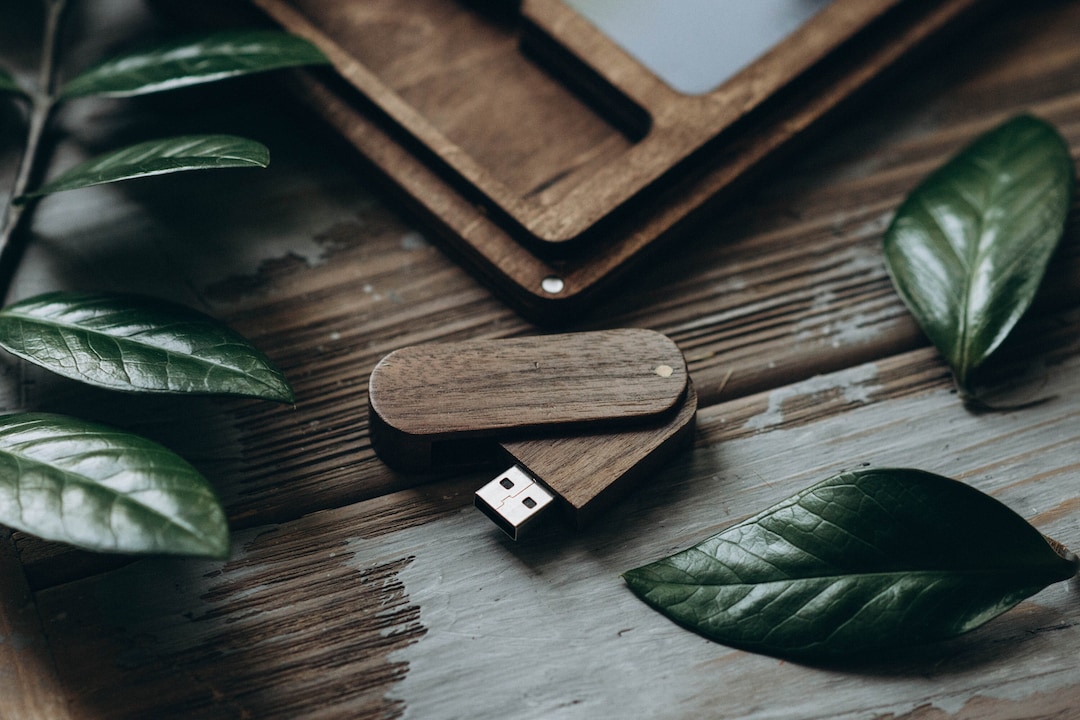 Wedding USB Flash Drive | Personalized USB | Wooden USB Stick ...