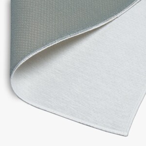 Outdoor Golf Rug That Looks Like a Putting Green, Faux Practice Putting ...