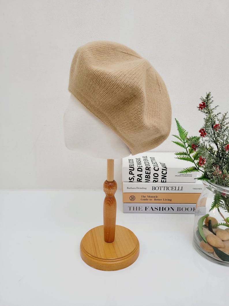 100% Wool Knit Beret, Classic French Style, Winter Hat - Etsy