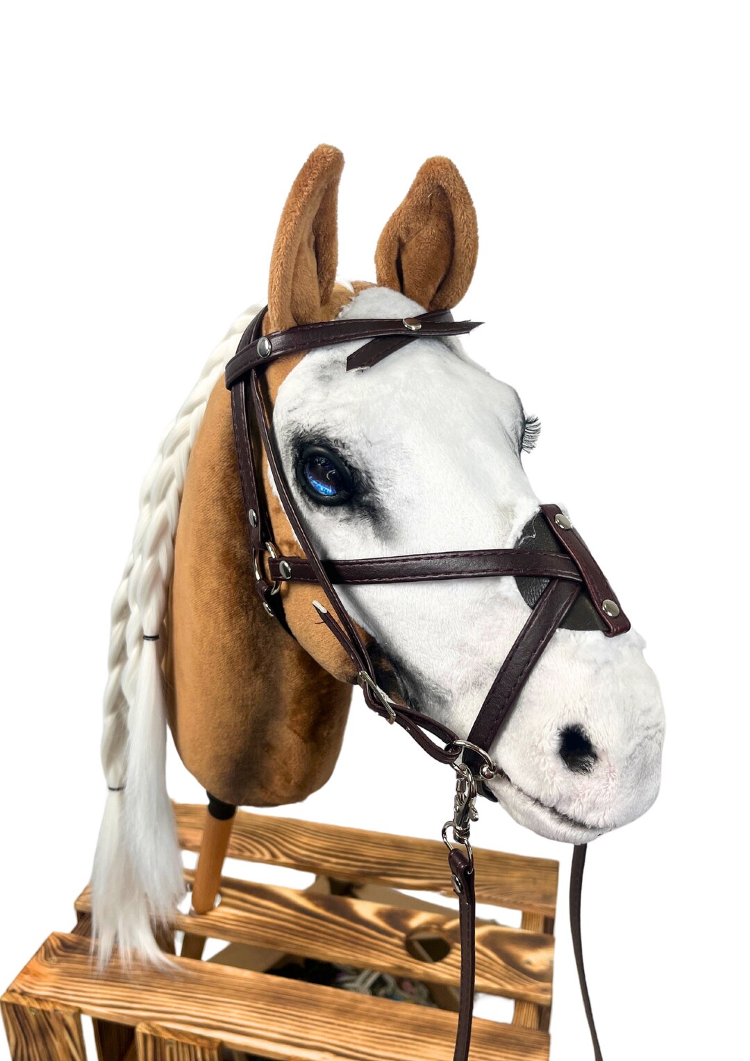 Realistic Hobby Horse, Brown and White Realistic Hobby Horse, Hobby ...