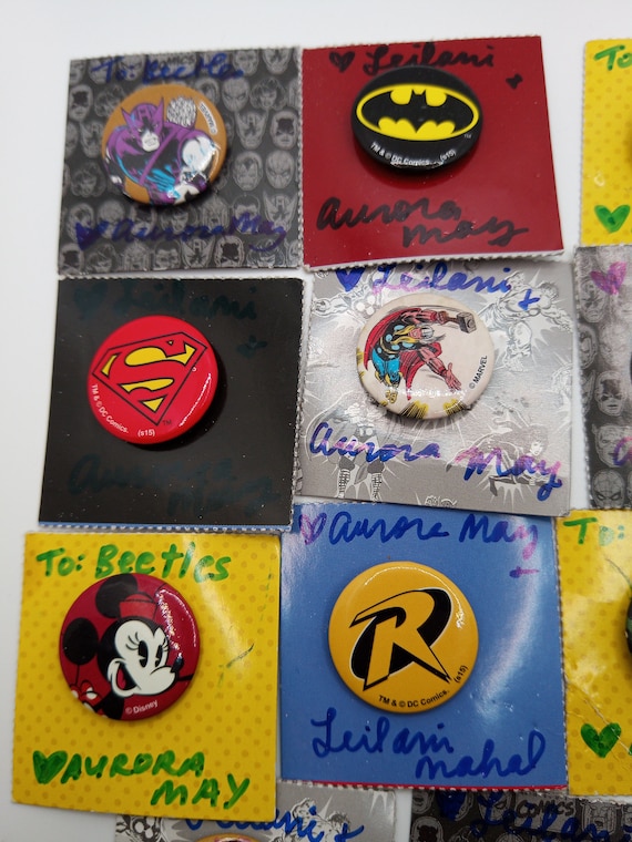 15 Assorted Marvel and Disney Comics Pinback Buttons … - Gem