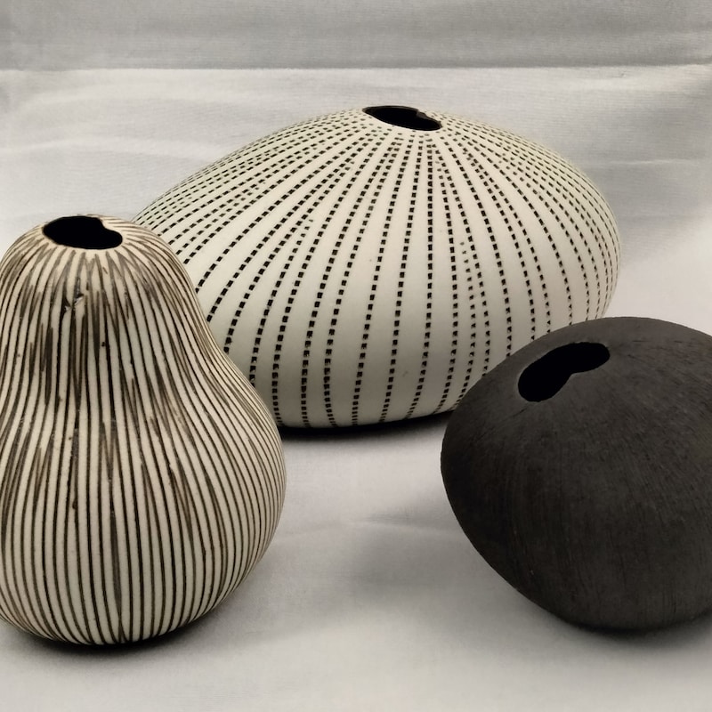 Pebble Vase - Etsy