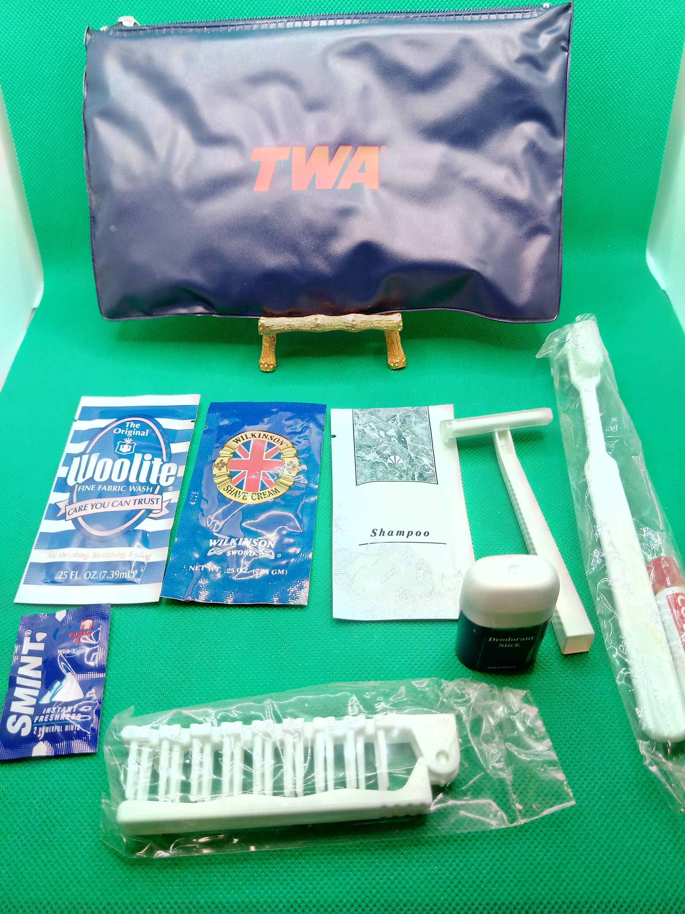 Vintage TWA Toiletry Bag / Amenity Kit / Travel Kit With Contents Trans ...