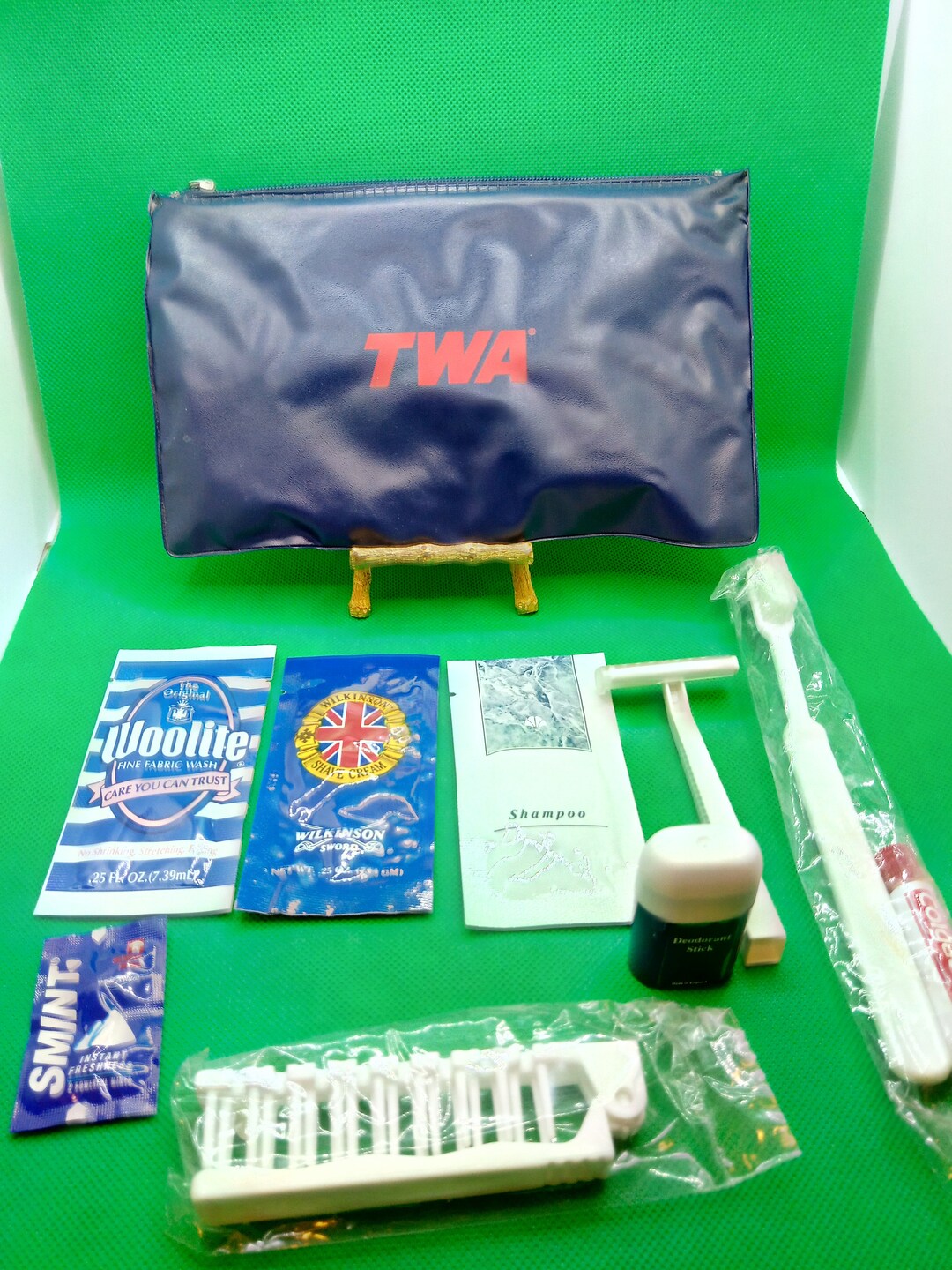Vintage TWA Toiletry Bag / Amenity Kit / Travel Kit With Contents ...